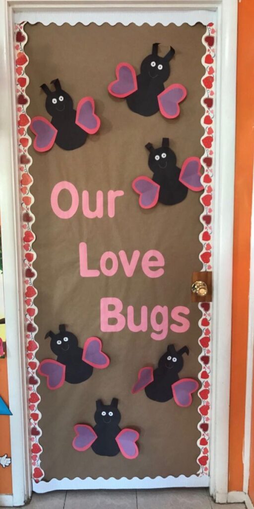 24 Cute Valentine Door Decor Ideas - decor meets cozy