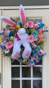 33 Mesmerizing Easter Door Decoration Ideas - decor meets cozy